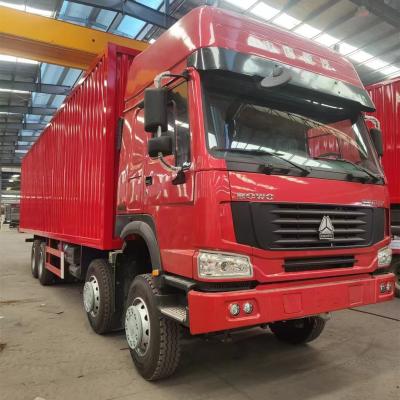 China 8X4 LHD 371-paardekracht HOWO vrachtwagen met aanpasbaar stuur en paardekracht configuratie band 12.00R20 motor WEICHAI Te koop