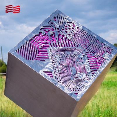 Cina Digital Platonic Solid Colorful Motherboard Sculpture in acciaio in forma personalizzata per il mercato europeo in vendita