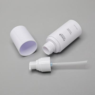 Cina bottiglia di plastica della lozione 40ml~300ml con la pompa 24/410 dell'animale domestico di Cusomized di colore di Pumo in vendita