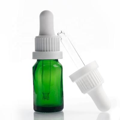 Cina Bottiglia verde di vetro del contagoccia dell'olio 10ml con il trattamento di superficie su misura in vendita
