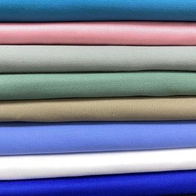 중국 플레이드 스타일 200gsm T/C 80/20 폴리에스터 면 혼합 트윈 직물 판매용