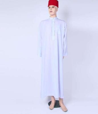 Chine Vêtement arabe islamique en polyester ignifuge à vendre