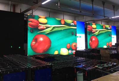 中国 2.6mm 3.9mm Indoor Rental LED Display LED Video Panels Lightweight 販売のため
