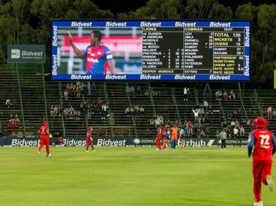 Cina esposizione di LED economizzatrice d'energia dello stadio dello schermo di 6000nits 6mm LED senza condizionatore d'aria in vendita