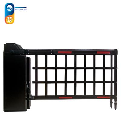 Cina Il portone della barriera di parcheggio di Grey Yellow Fence Arm AC220V ha laminato a freddo l'acciaio in vendita