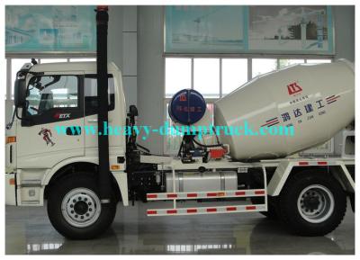 Cina Piccolo camion del cemento del miscelatore 5CBM di Sinotruk HOWO con il riduttore di velocità di Bonfiglioli in vendita