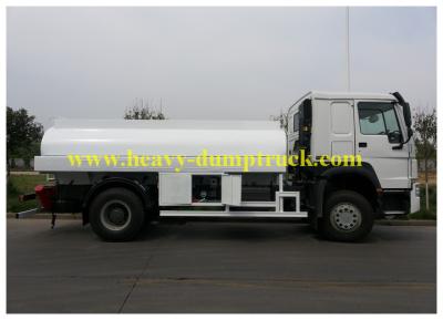 Cina Azionamento 4x2/6X4/8X4 266 HP del camion cisterna dell'autocisterna/combustibile dell'olio di howo di Sinotruk a 420hp per il Congo in vendita