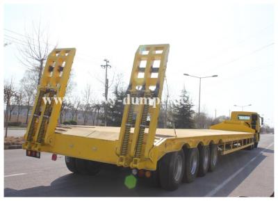 Cina 60 tonnellate resistenti del letto di rimorchio basso del camion per il trasporto dell'escavatore con la garanzia in vendita