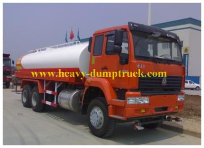 Cina 20000 litri di HOWO innaffiano il camion dello spruzzatore/il camion spruzzatore dell'acqua/camion di serbatoio di acqua con il motore di potere di cavallo 226 in vendita