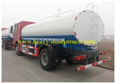Cina diesel del camion 4x2 dello spruzzatore dell'acqua di howo 6 carrai con capacità del carro armato 10m3 in vendita