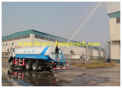 Cina Camion dello spruzzatore dell'acqua di HOWO/camion spruzzatore dell'acqua/camion di serbatoio di acqua con azionamento 6X4 per la strada dura dell'Africa in vendita