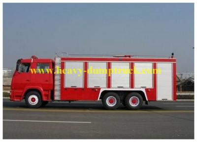 Cina Il doppio del camion 6x4 di estinzione di incendio di Howo rema la cabina con la garanzia ed i pezzi di ricambio in vendita