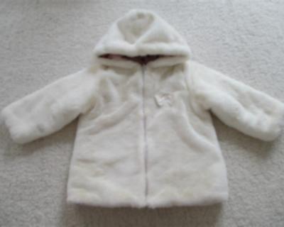 Китай Куртка hoodie хлопка полиэстера младенца сплетенная мехом с прокладывать зиму теплую продается