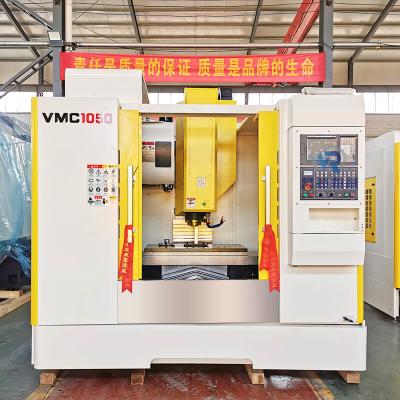 中国 VMC 1050金属の切断のための頑丈な4つの軸線CNC VMCの機械設計 販売のため