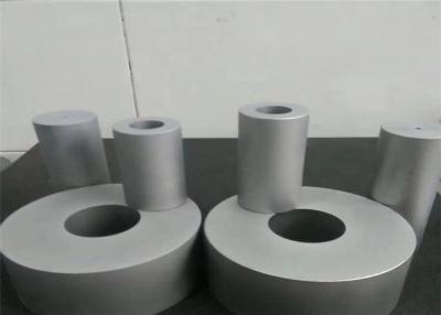 Cina Il rotolo del carburo di tungsteno suona la dimensione su misura per le applicazioni industriali in vendita