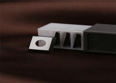 China 14*14*2-30°, verlassene gewundene Holzbearbeitungs-Wolframhartmetalleinsatz-gute Verschleißfestigkeit zu verkaufen