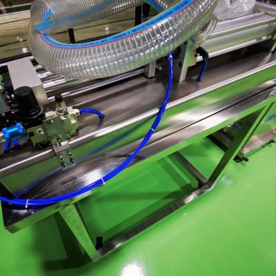 Cina Bottiglie/min cosmetiche della macchina di rifornimento del profumo di GMP 100W 15p 60 in vendita