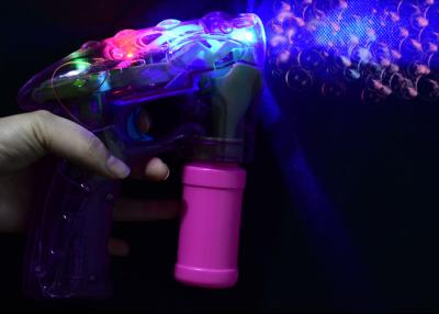 Cina I bambini accendono la pistola a pile 4 LED della bolla di rosa dell'artificiere della bolla in vendita