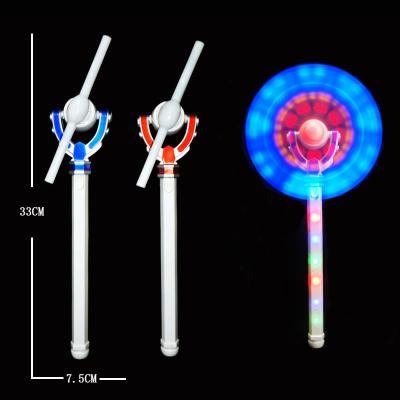 Cina La batteria infiammante di plastica del giocattolo 11 il LED 4*AAA del mulino a vento del regalo include per il giocattolo del bambino in vendita