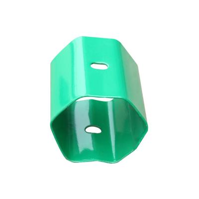 China Q235 Q345 Espaçador galvanizado a quente de corrimão rodoviário com revestimento de spray de plástico à venda
