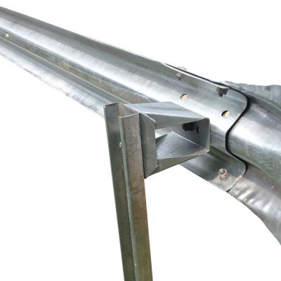 China ISO9001 2008 Certificado Três ondas de aço vigas de proteção para resistência ao impacto na estrada à venda