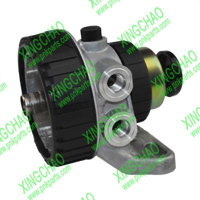Cina RE500160+RE50467 Testa di filtro per trattori JD modelli 5039D, 5045D, 5045E-5075E,5403,3029 Trattori a motore in vendita