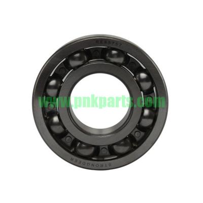 Cina RE65757 Cuscinetto per trattori JD modello 804,854,904,5045E,5050E,5065E,5310,5410,5610,3029Motore in vendita