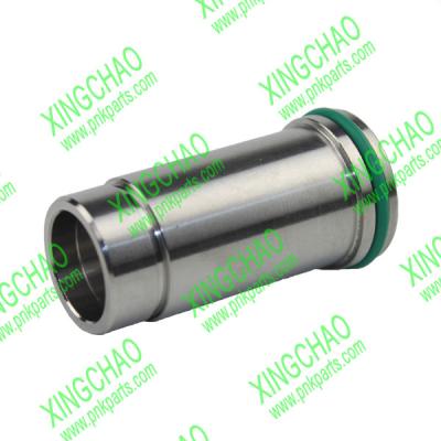 Cina RE527456 Manica, testa del cilindro con valvole adatti ai modelli di trattori JD: motore 6068 in vendita
