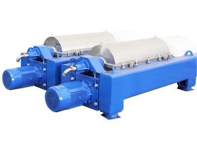Chine Centrifugeuses solides de décanteur de séparation de rendement élevé avec le contrôle de PLC pour l'huile de PO à vendre
