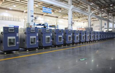 Cina Camera di prova da tavolino di umidità e di temperatura per optoelettronica automobilistica ed i semiconduttori delle parti LED in vendita