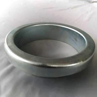 Chine Bride supérieure de cage de cage de carbone de chapeau de cage de plat galvanisée par chapeau supérieur de cage de filtre d'acier inoxydable à vendre
