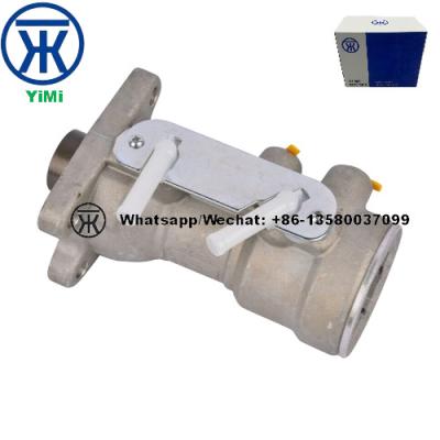 Chine ISUZU NKR55 600P KY 4JG2 Brake Master Cylinder 8972243740 8973151640 à vendre