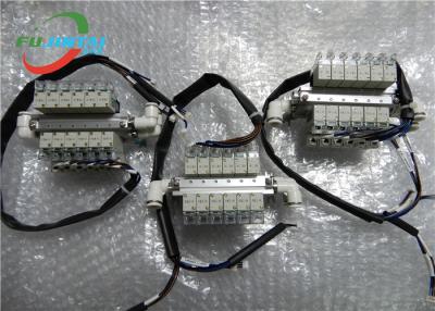 Cina SMT MACHINE PARTS JUKI FX-2 VACUUM VALVE R ASM 40077094 M3QB140-D2NAH-6-FL416362-3 in vendita