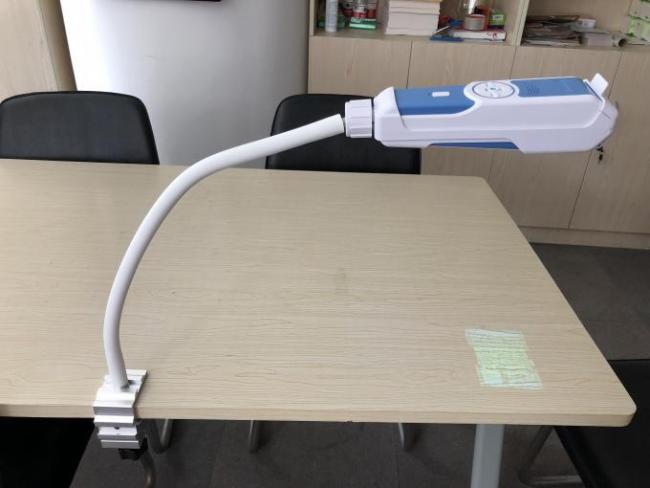 Mini localizador portátil de la vena del buscador de la vena de Infared del PDA con la luz del infrarrojo cercano de 850 nanómetro inofensivos al ser humano