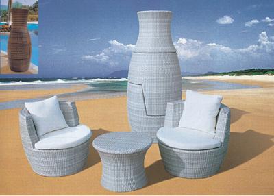 Cina Tavolino da salotto bianco e sedia accatastabili della mobilia del rattan impilati nel vaso di fiore in vendita