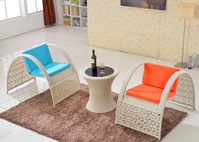 Cina Adatti la Tabella del rattan del PE e la mobilia all'aperto del pub messa sedie, bianco/Brown in vendita