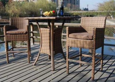 Cina Renda impermeabile il rattan Antivari della mobilia del patio di 3 pezzi messo con 2 panchetti in vendita