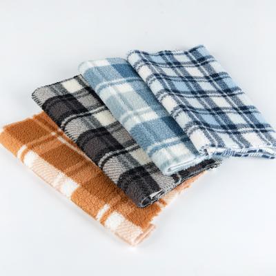 Cina 100% tessuto in poliestere sherpa tessuto di velluto per abbigliamento in vendita