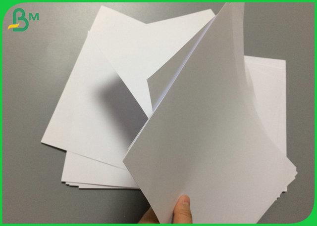 A4 Farblaserdruck-Papier der Größen-100gsm 120gsm mit gutem hellem Widerstand A4 Farblaserdruck-Papier der Größen-100gsm 120gsm mit gutem hellem Widerstand