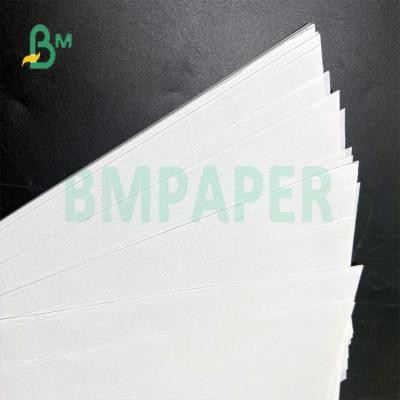 China 787*1092 mm en hoja Papel de impresión en offset blanco para diversos libros en venta