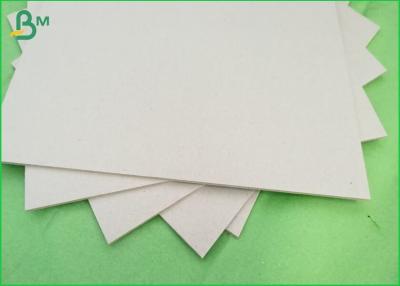 Cina Truciolato grigio a prova d'umidità, fogli grigi 1900gsm per la carta della rilegatura di libro in vendita