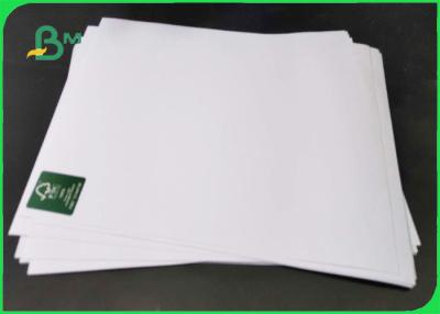 China Papel sin recubrimiento y grande del SGS del FCS de la blancura de impresión en offset con 70gsm 80gsm 100gsm en venta