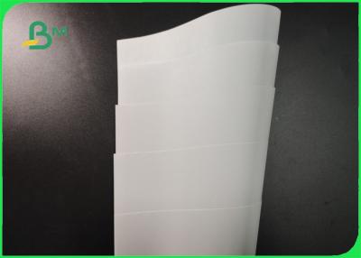 China La pulpa 60gsm de madera de la Virgen en offset el papel de impresión para el cuaderno a prueba de humedad en venta