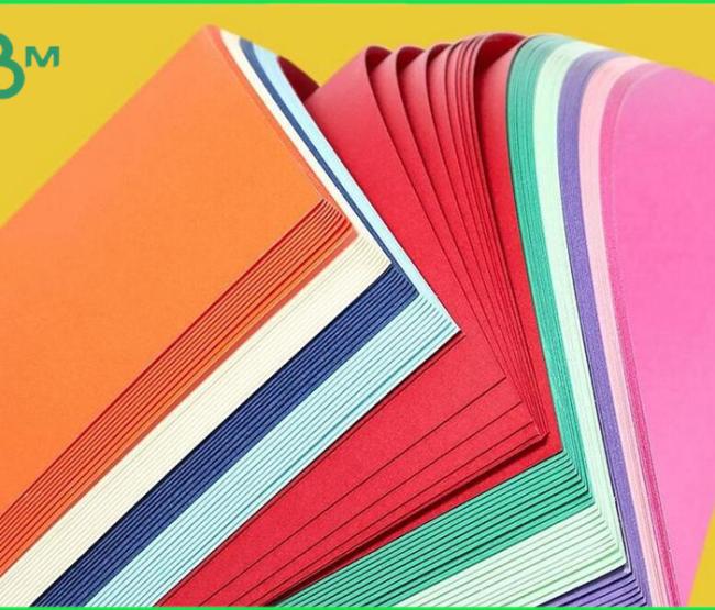 A3 A4のサイズ180gsmはカード・ストック クラフト ブリストルのカード紙 シートを着色した A3 A4のサイズ180gsmはカード・ストック クラフト ブリストルのカード紙 シートを着色した