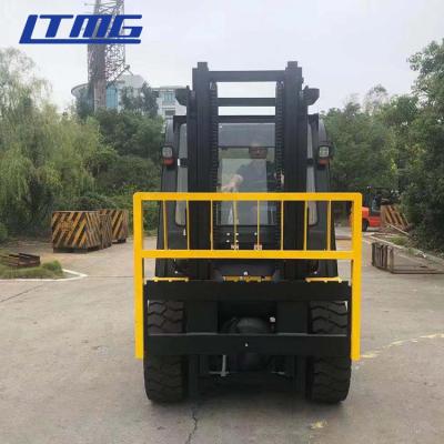 Cina Un carrello elevatore a forcale diesel automatico da 5 tonnellate con il motore di Isuzu/radiatore facoltativi della carrozza in vendita