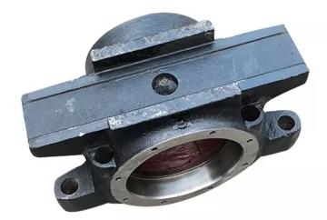 Truck Parts Dz91259520038 Balance Shaft Housing for Shacman, Sinotruk