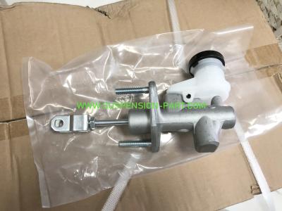 중국 OEM 2345A015 MR995034 MITSUBISHI L200/TRITON용 클러치 마스터 실린더 판매용