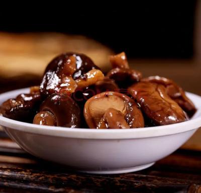 Cina 400 g di funghi a fette in scatola pronti da mangiare funghi shiitake brasati in vendita