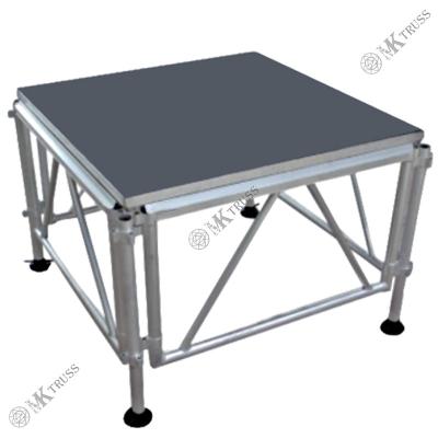 China Plataforma ajustable para eventos de 4'x8' con montaje de escenario de aluminio y contrachapado de 18 mm en venta