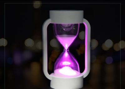 中国 電池の楽しみの電子ギフト子供のための多彩なLED夜軽い時間砂の時計 販売のため